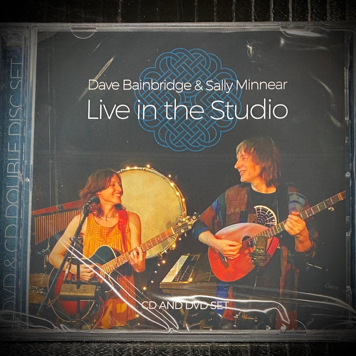 Dave Bainbridge & Sally Minnear "Live in the Studio" 2CD/DVD – The Band ...